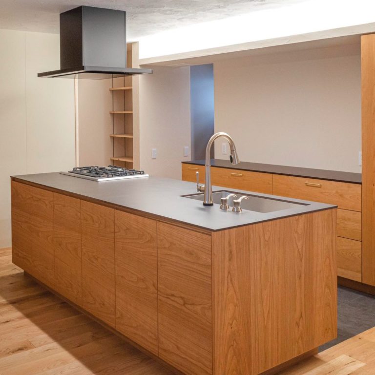 HOUSE 131 | WORKS | sync-furniture | オーダーメイド